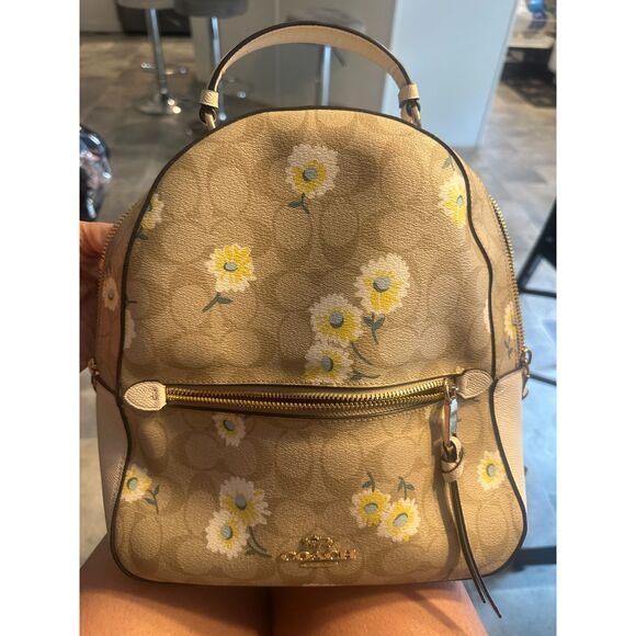 Coach | Bags | Coach Jordyn Backpack In Signature Canvas Daisy Print ...